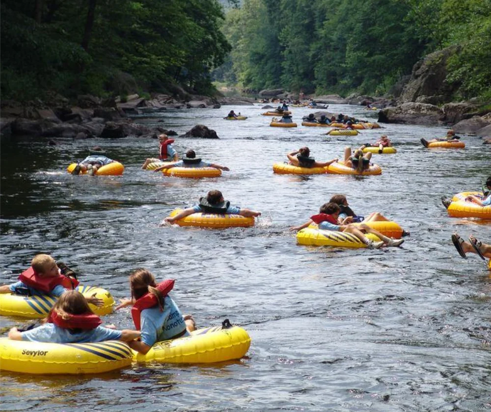 Farmington River Tubing - Winvian